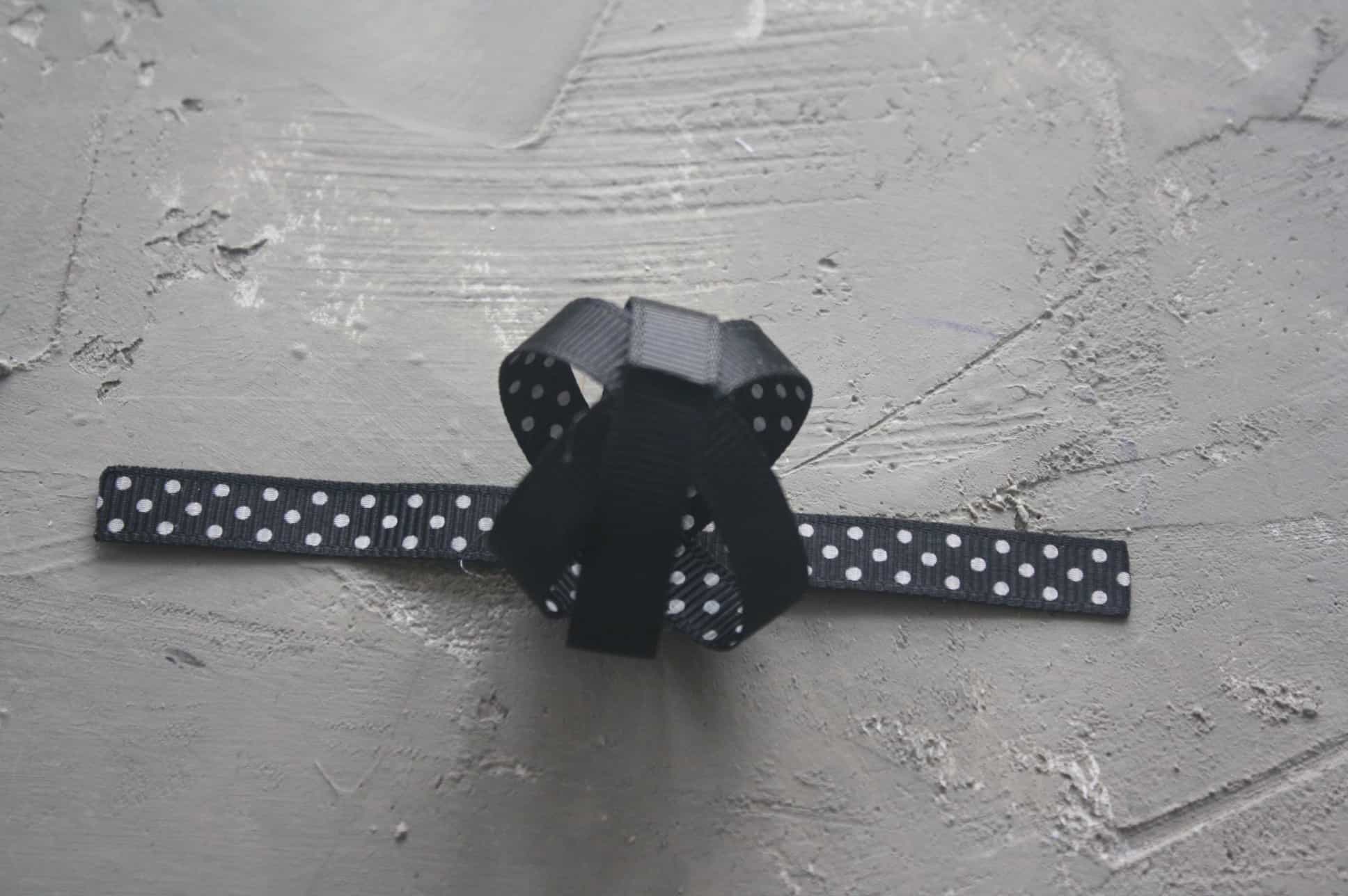 Halloween Crafts : DIY Spider Ribbon Hair Bow Tutorial – Jewel Box ...